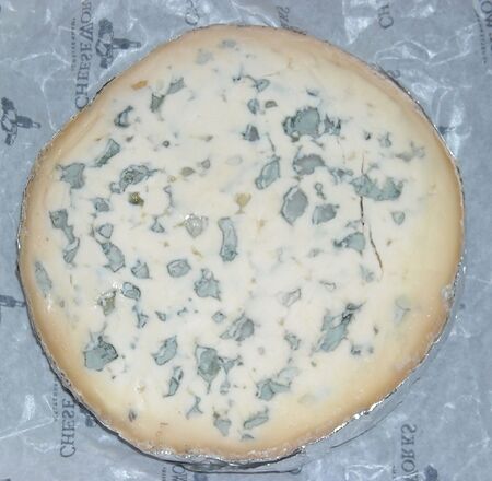 Bleu d'Auvergne cheese suppliers, pictures, product info