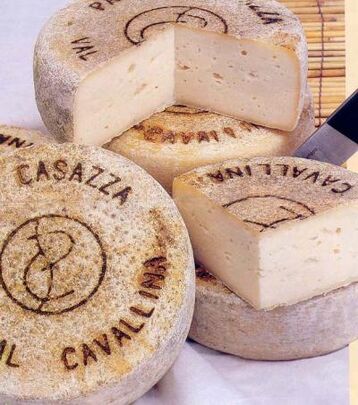 40 Cheeses from the Italian region of Lombardy (Lombardia)