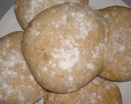 Molletes antequeranos - Antequera muffins a Spanish recipe