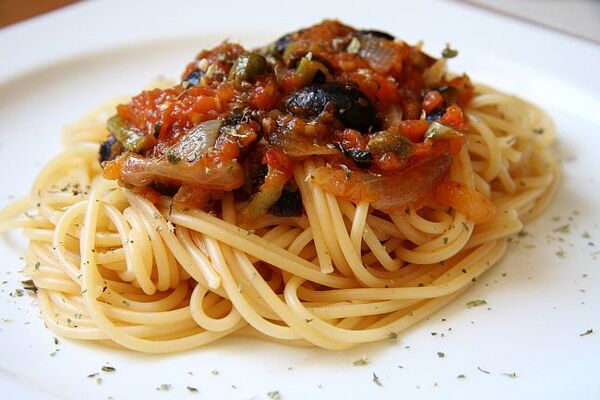 Salsa puttanesca, Italian recipe